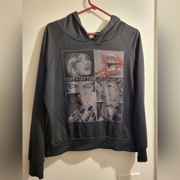 Tops | Graphic Black Hoodie Guc | Poshmark